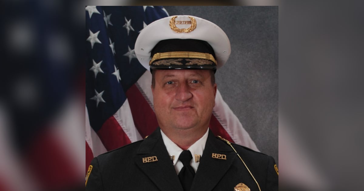 Hamilton police chief: Trent Chenoweth named interim chief Hamilton police chief: Trent Chenoweth named interim chief